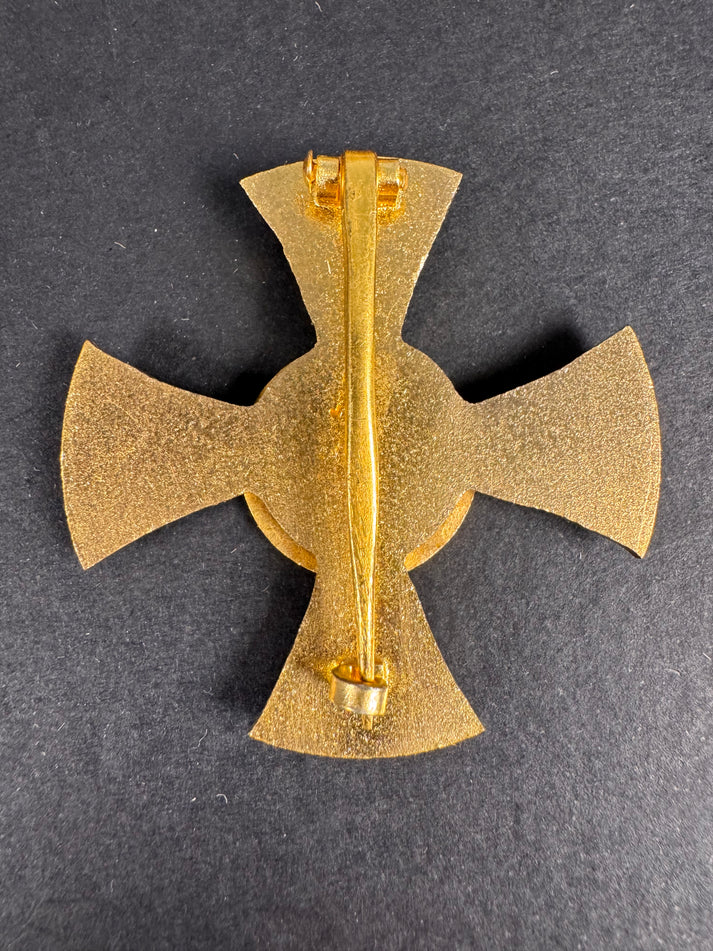 German Bayern Red Cross Breast Badge – Medals-Militaria