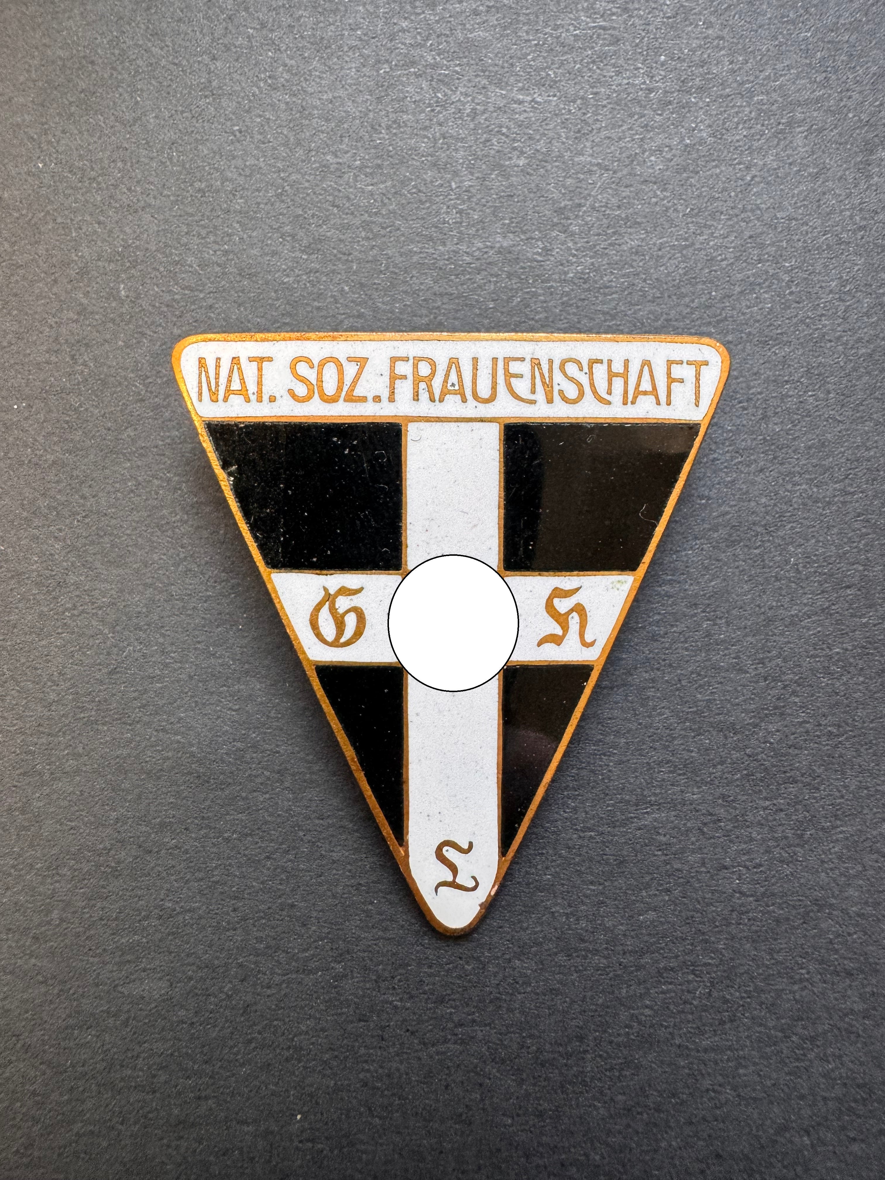 Third Reich National Socialist Frauenschaft Membership Badge – Medals ...