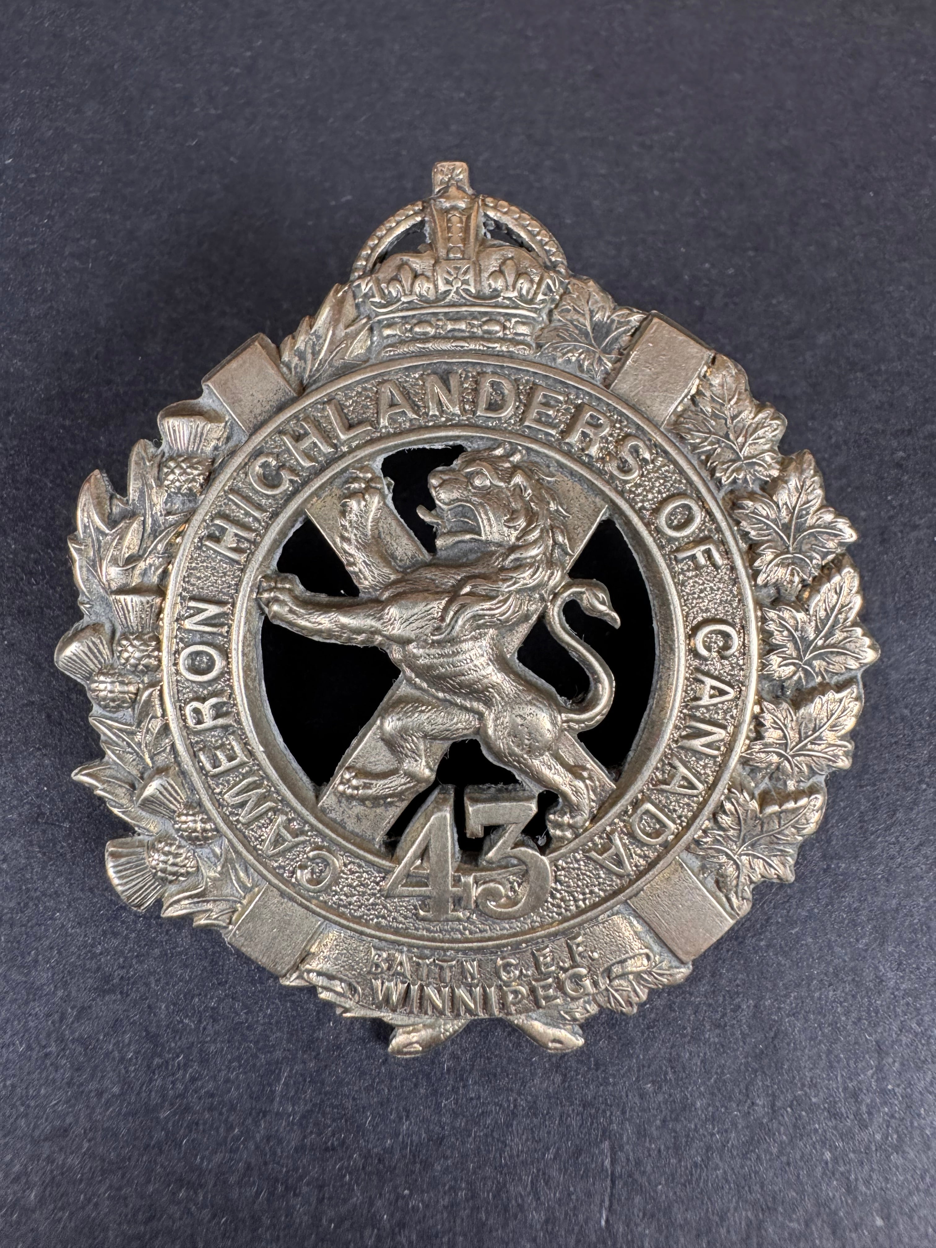 WW1 Canadian Army 43rd Winnipeg Battalion CEF Cap Badge – Medals-Militaria