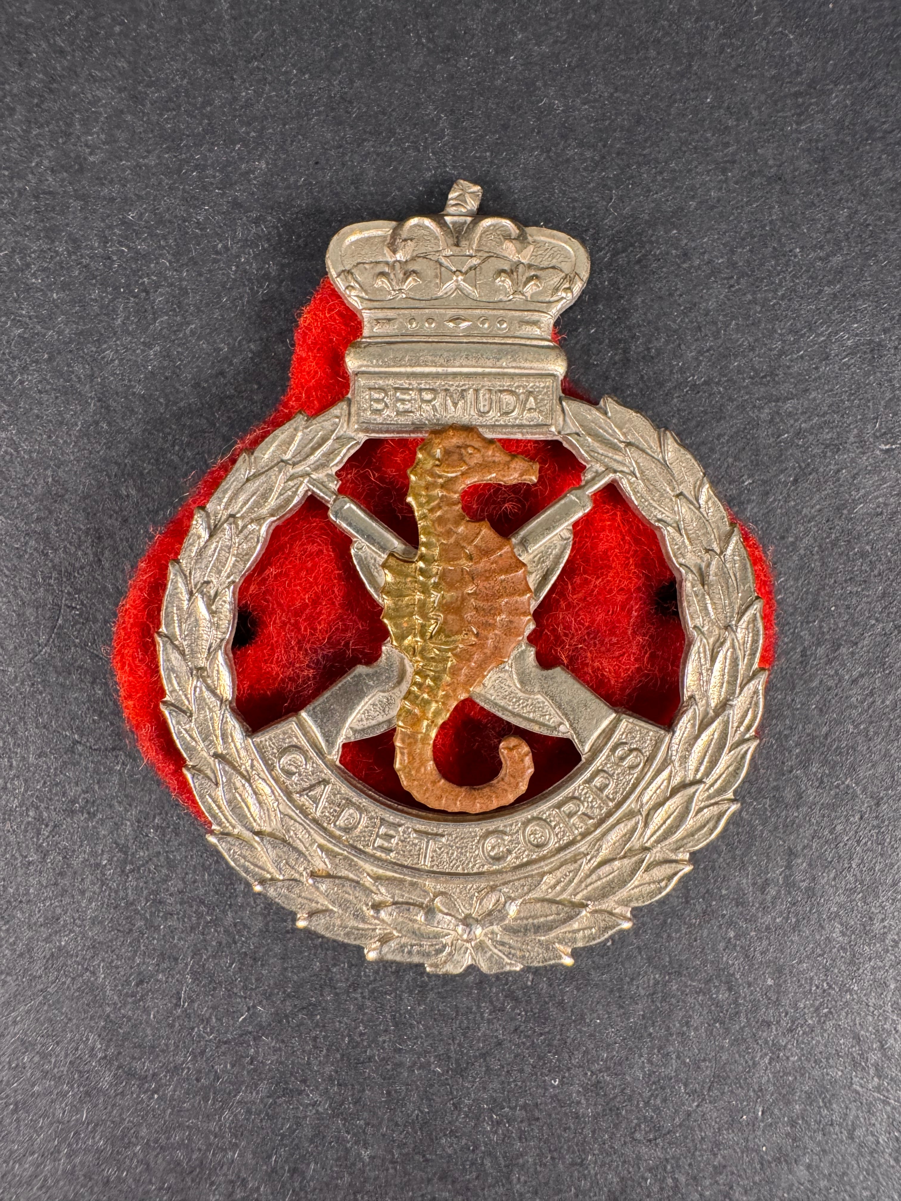 After WW2 Bermuda Cadet Corps Cap Badge – Medals-Militaria