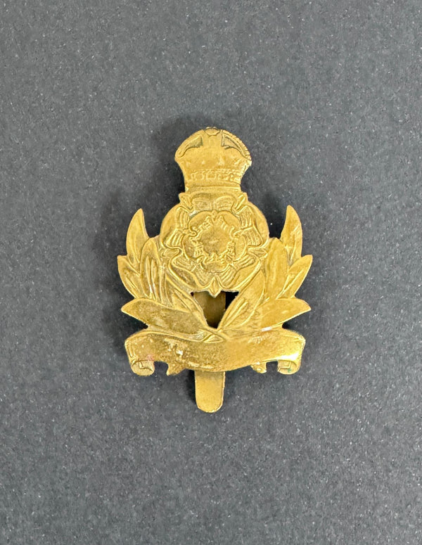 WW2 British Army Intelligence Corps Cap Badge – Medals-Militaria