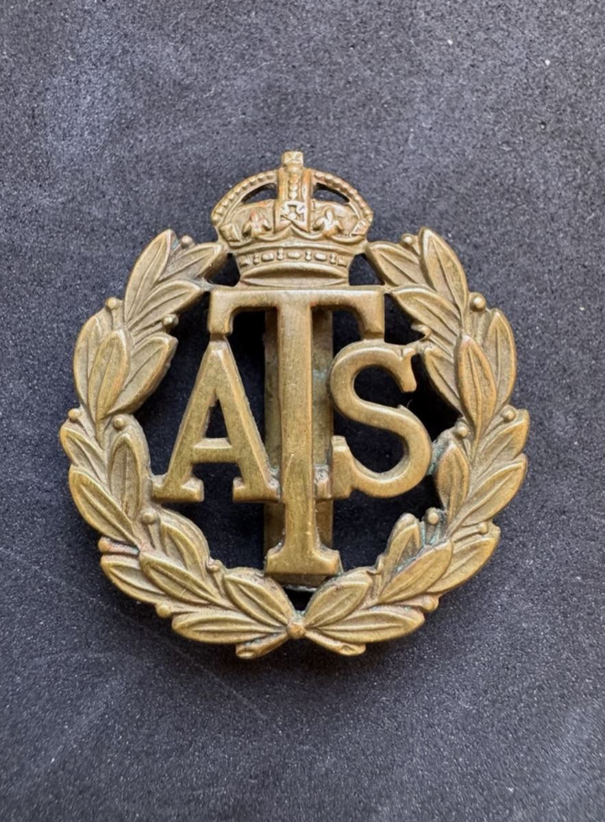 WW2 British Auxiliary Territorial Service Cap Badge ATS – Medals-Militaria