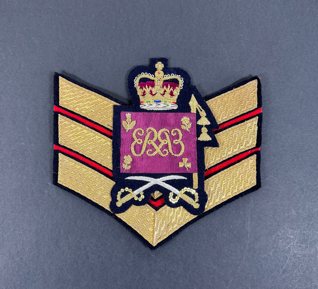 British Army Grenadier Guards Colour Sergeant Rank Badge – Medals-Militaria