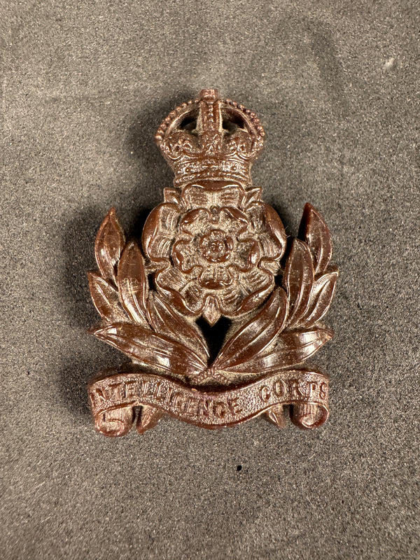 WW2 British Army Intelligence Corps War Economy Cap Badge – Medals ...