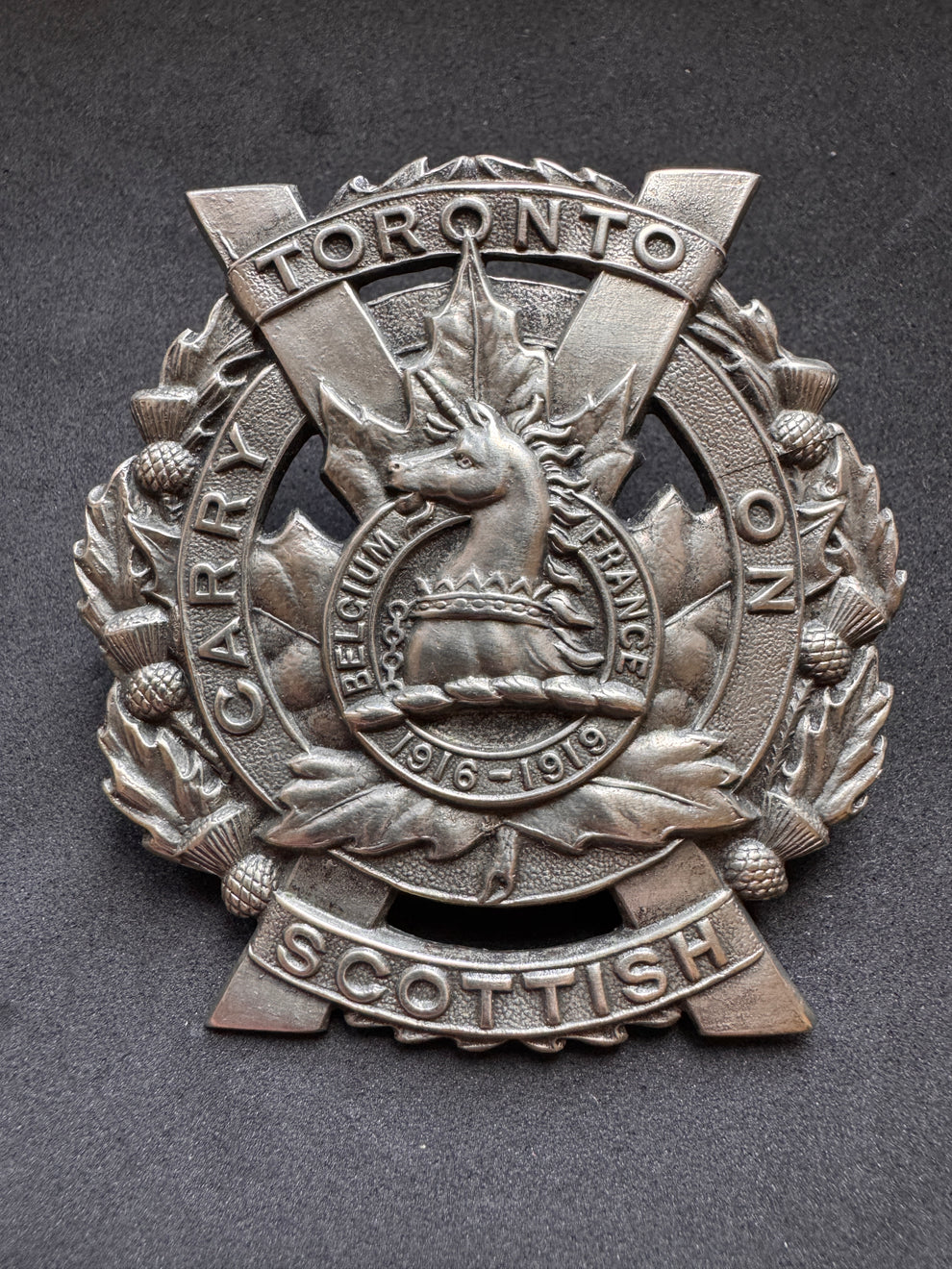 WW2 Canadian Toronto Scottish Glengarry Cap Badge – Medals-Militaria