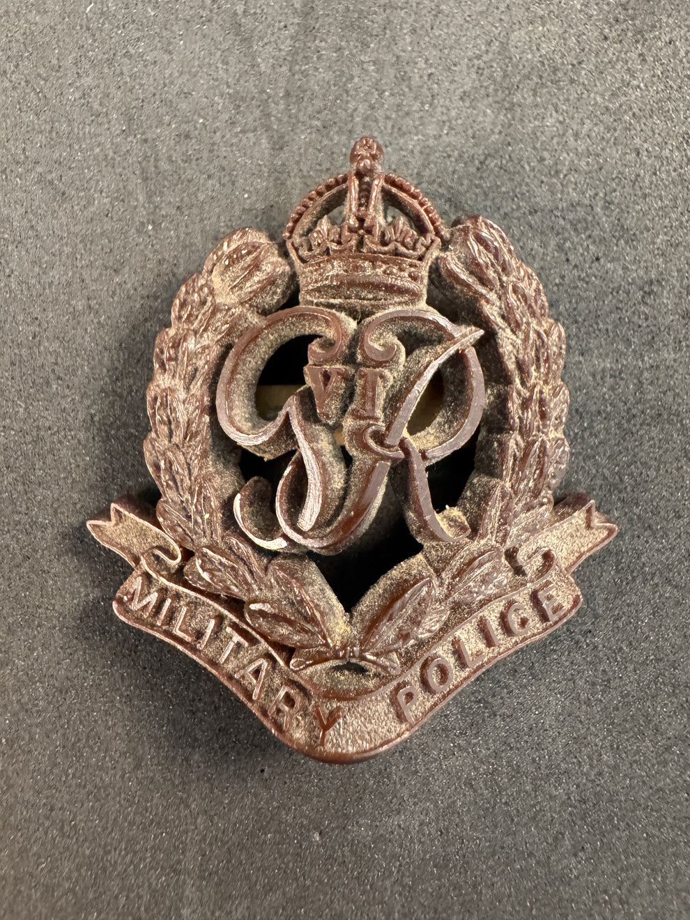 WW2 British Army Military Police (MP) War Economy Cap Badge – Medals ...