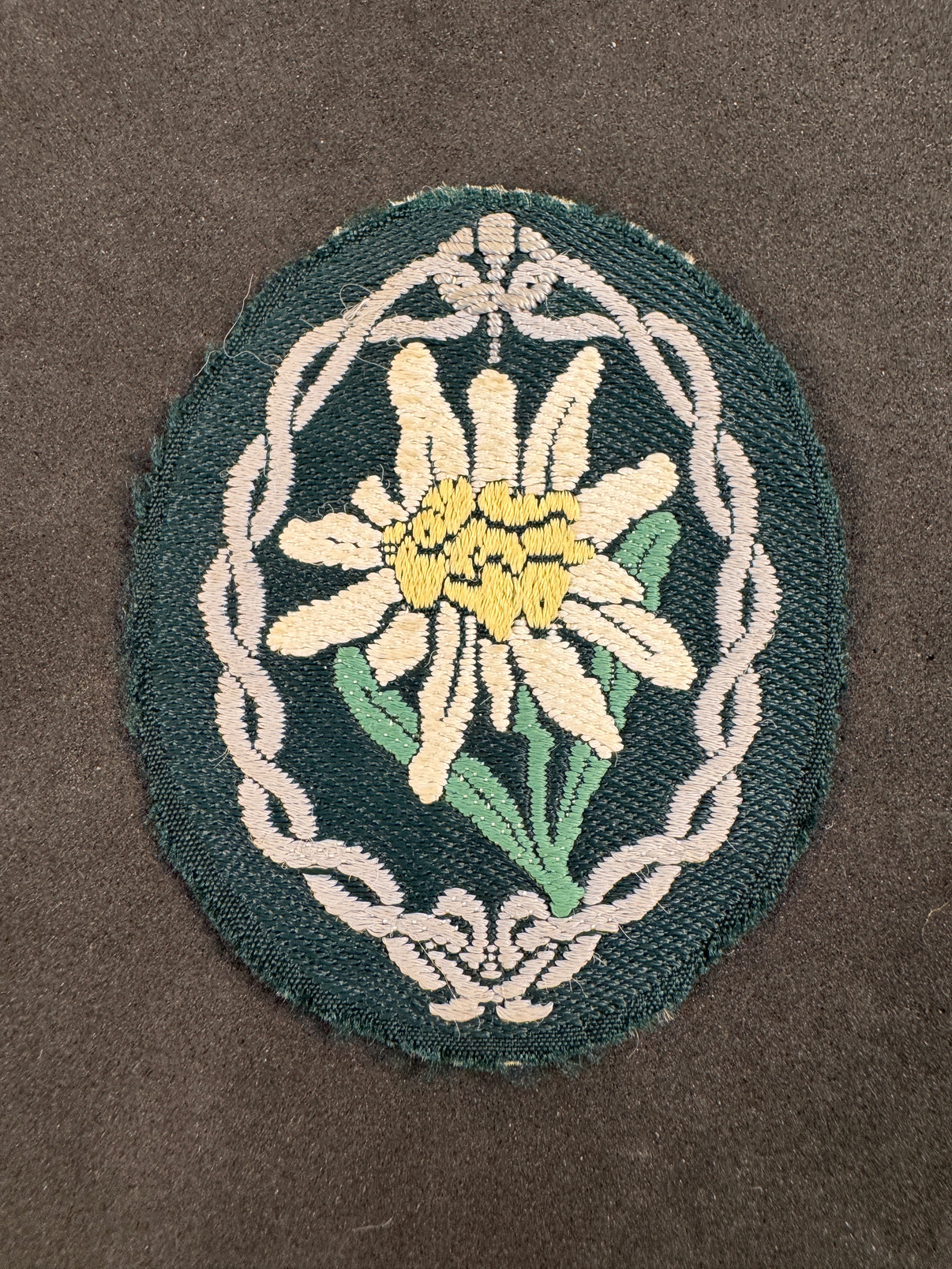 WW2 German Gebirgsjäger Edelweiss Sleeve Badge – Medals-Militaria